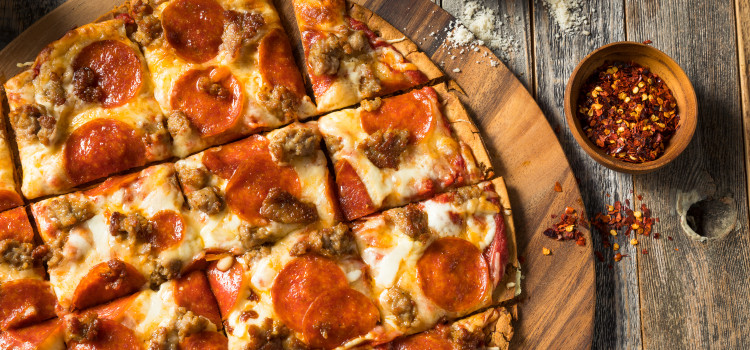 Square Cut Pizza Vs Triangle Pizza Which Cut Gives You The Most The Square Cut Pizza Vs Triangle Pizza Which Cut Gives You The Most The